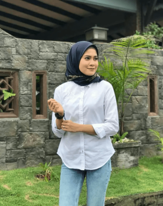 Shuk Sahar Dah Kahwin Dengan Fara Salleh? Ini Jawapan Tuan Badan ...